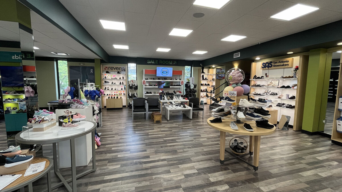Norwalk's Premier Shoe Store For Women, Men and Kids: Hawley Lane Shoes
